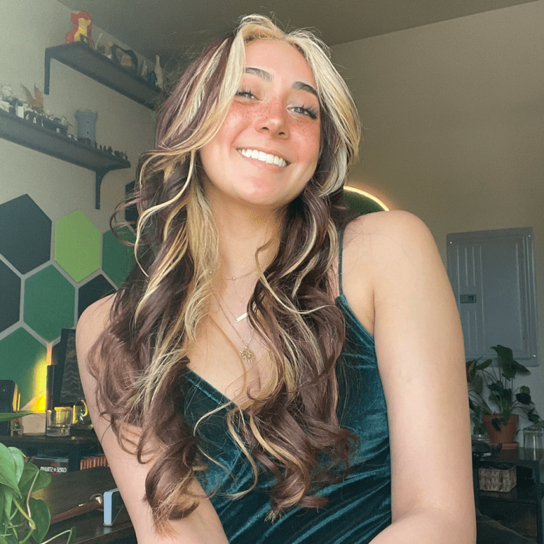 Diana Fay - Purple Worm Cast - TooManyGames